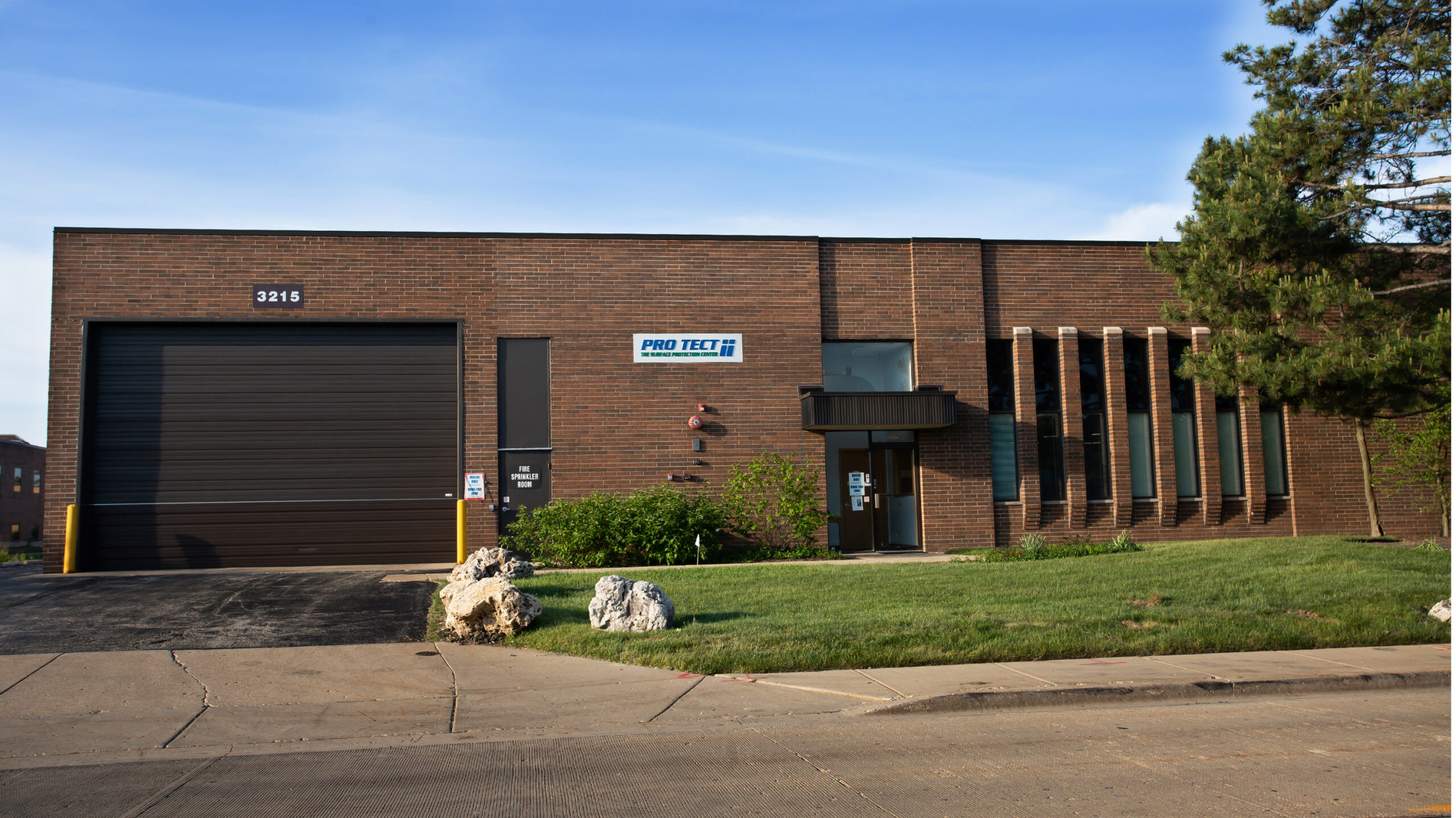 3215 Commercial Avenue - Craig Steven Development